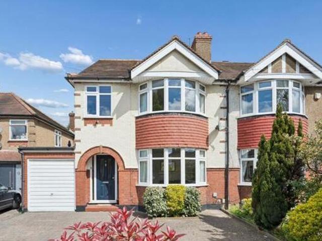 Bushey Mill Lane, Watford, 4 Bedroom Semi detached