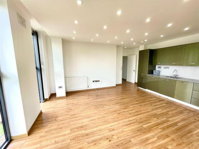 Bushmead Avenue, Bedford MK40, 1 bed flat to rent, £1,050 pcm | PrimeLocation