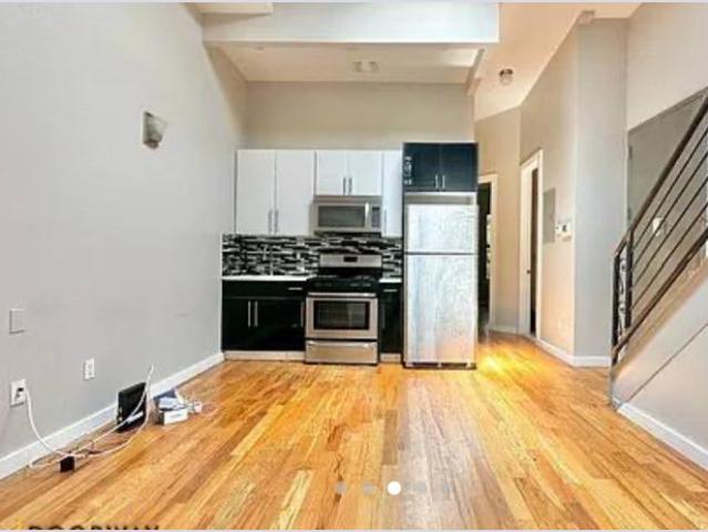 Bushwick duplex, rooms avail