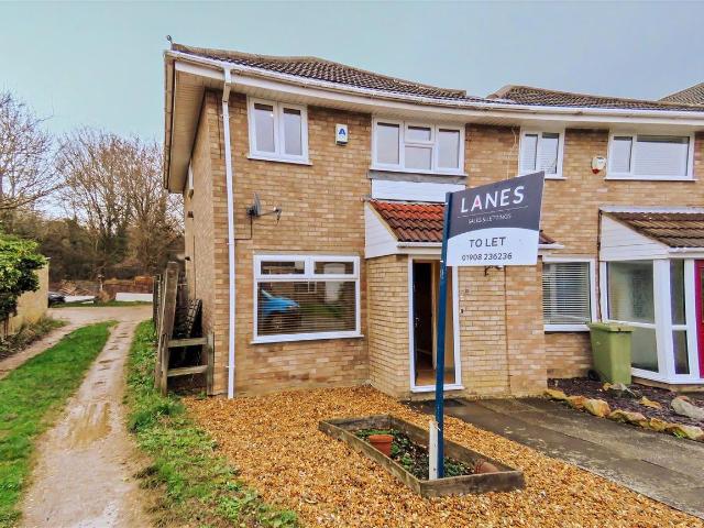 Bushy Close, Bletchley, Milton Keynes MK3, 3 bed end terrace house to rent, £1,450 pcm | PrimeLocation