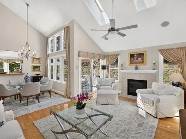 Butten Mews Unit,plymouth, Condo For Sale