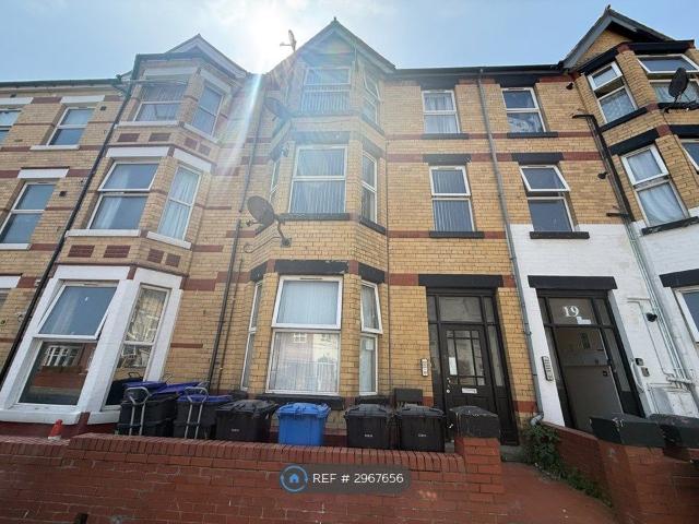 Butterton Road, Rhyl LL18, 2 bed flat to rent, £700 pcm | PrimeLocation