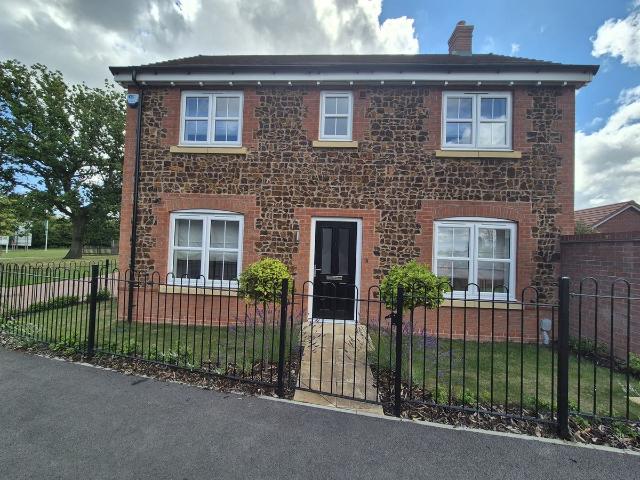 Buttercup Way, South Wootton, King's Lynn PE30, 3 bed detached house to rent, £1,500 pcm | PrimeLocation