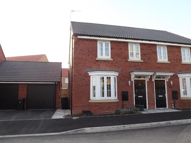 Buttermere Crescent, Doncaster DN4, 3 bed semi detached house to rent, £1,100 pcm | PrimeLocation