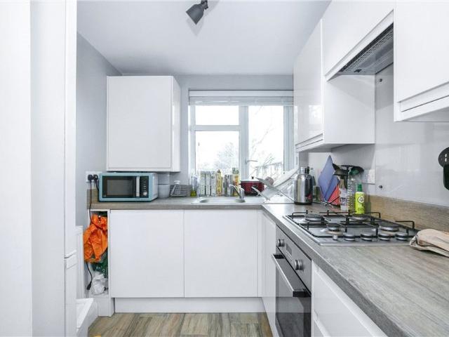 Buttermere Drive, Putney, SW15 2HW