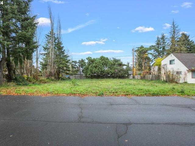 Butternut Dr, Beaverton, OR 97007