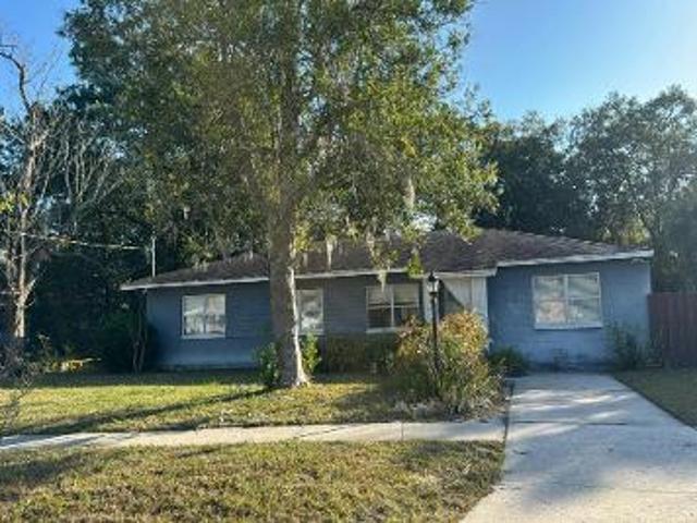 Buttontree Ct