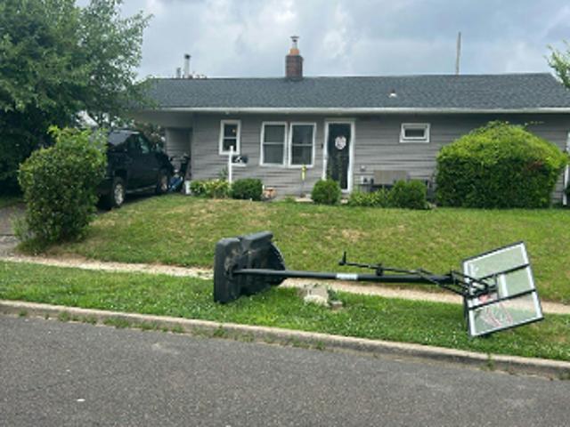Buttonwood Ln