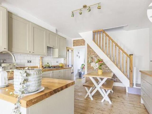 Button Street, Swanley, 3 Bedroom Terraced