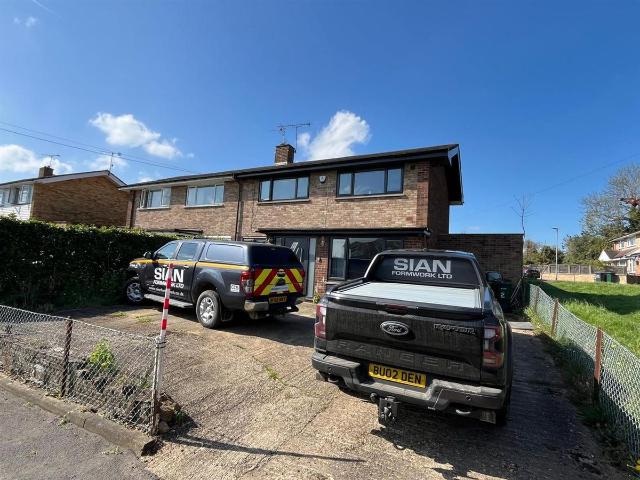 Buttlehide, Maple Cross WD3, 3 bed semi detached house to rent, £2,000 pcm | PrimeLocation