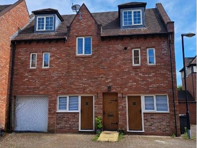 Butts Green, Westbrook, Warrington WA5, 4 bed semi detached house to rent, £1,150 pcm | PrimeLocation