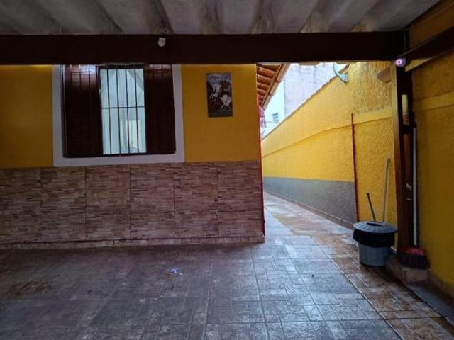 BUTANTÃ CASA TÉRREA 2 QUARTOS