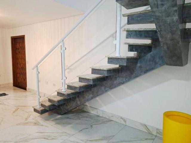 Butantã | Sobrado Moderno | 150m² | 3 Suítes | 2 Vagas | Ao Lado do Shopping Raposo