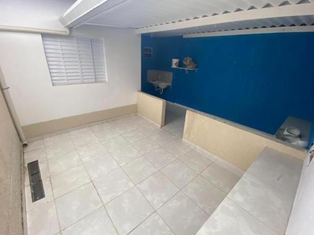 BUTANTÃ SOBRADO JD. RIZZO COM 3 DORMS 2 VAGAS, QUINTAL