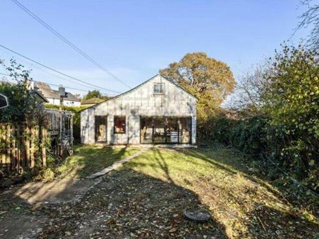 Butchers Lane, Three Oaks, 3 Bedroom Detached