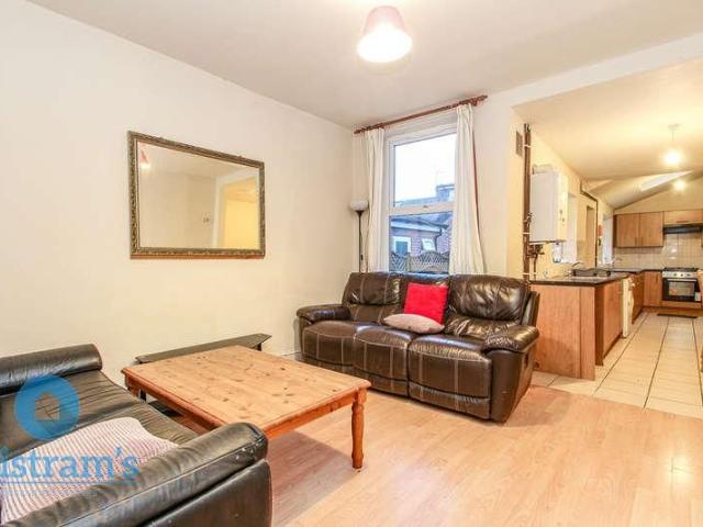 Bute Avenue, Lenton, NG7