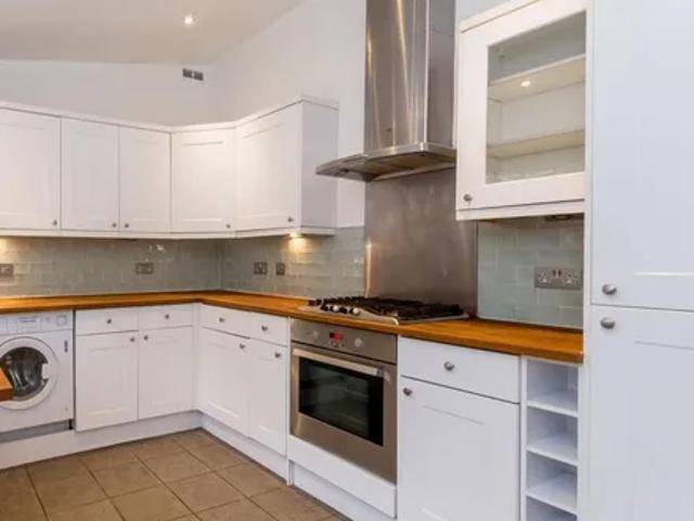 Bute Gardens, London, W6 7DR, United Kingdom | 2 bed duplex for rent #140658296 | Rentberry