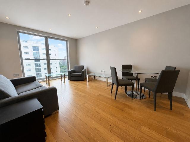 Bute Terrace, Cardiff CF10, 1 bed flat to rent, £1,050 pcm | PrimeLocation