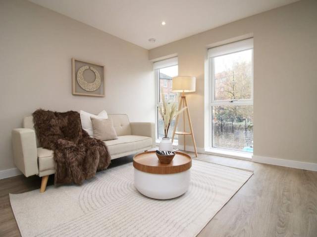 Butetown CF10, 2 bed flat to rent, £2,534 pcm | PrimeLocation