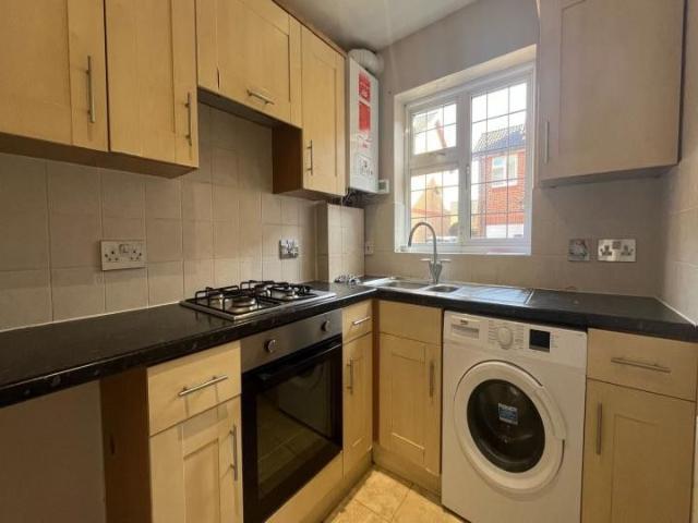 Butler Street, Middlesex UB10, 3 bed terraced house to rent, £2,490 pcm | PrimeLocation