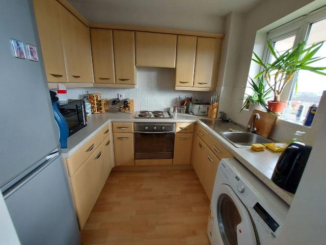 Buxton Close N9, 2 bed flat to rent, £1,550 pcm | PrimeLocation