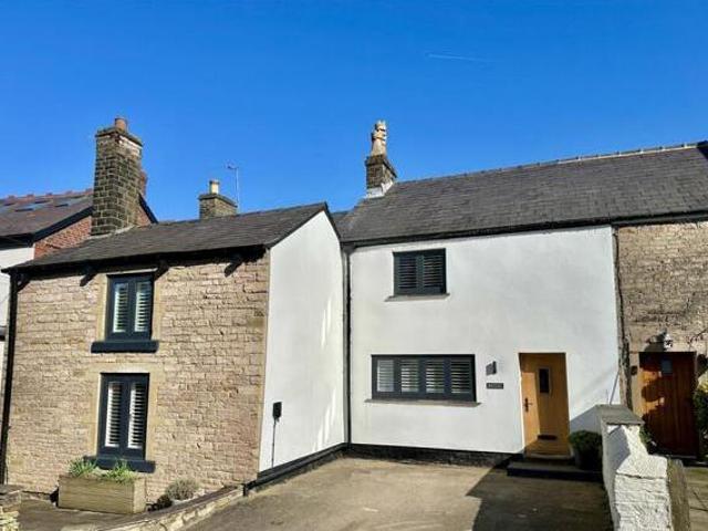 Buxton Old Road, Disley, 4 Bedroom End