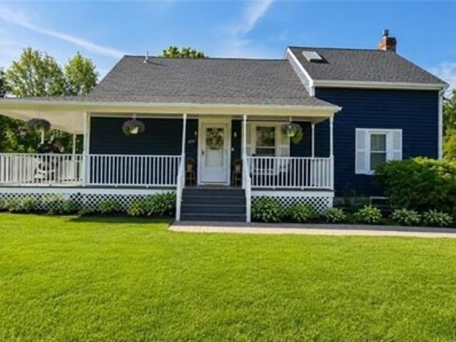 Buxton St, North Smithfield, Home For Sale