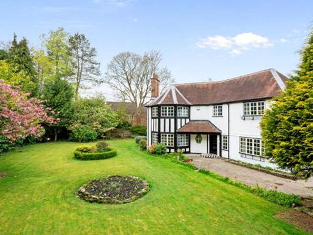 Buxton Road, Leek, 4 Bedroom Detached