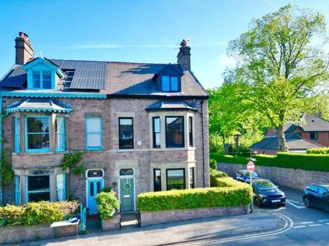 Buxton Road, Macclesfield, 4 Bedroom Semi detached