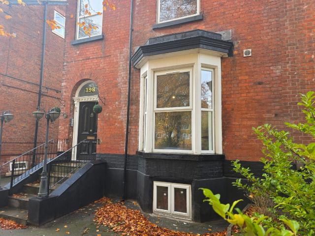 Buxton Road, Stockport SK2, 1 bed flat to rent, £950 pcm | PrimeLocation