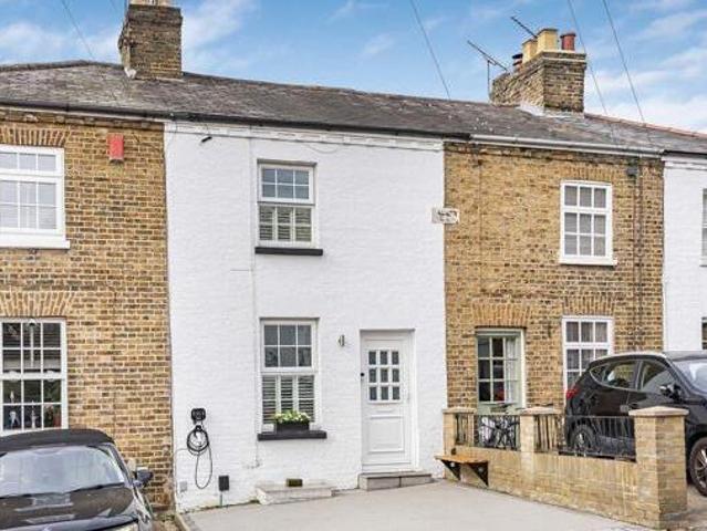 Byde Street, Bengeo, 3 Bedroom Town