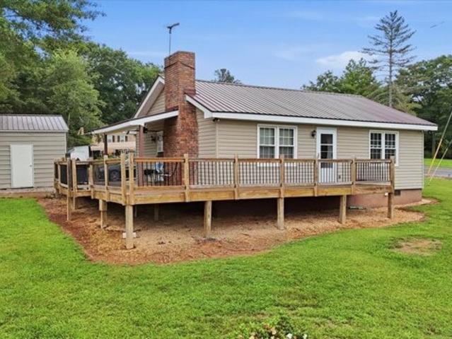 Byers Rd, Cumming, Home For Sale