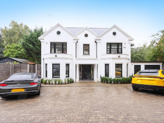 Byfleet Road, Cobham KT11, 4 bed detached house to rent, £8,900 pcm | PrimeLocation