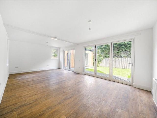 Byfleet Road, Addlestone, Surrey, KT15