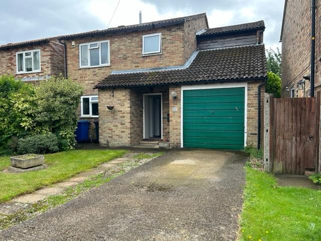 Byland Drive, MAIDENHEAD 4 bed detached house to rent £2,450 pcm £565 pw