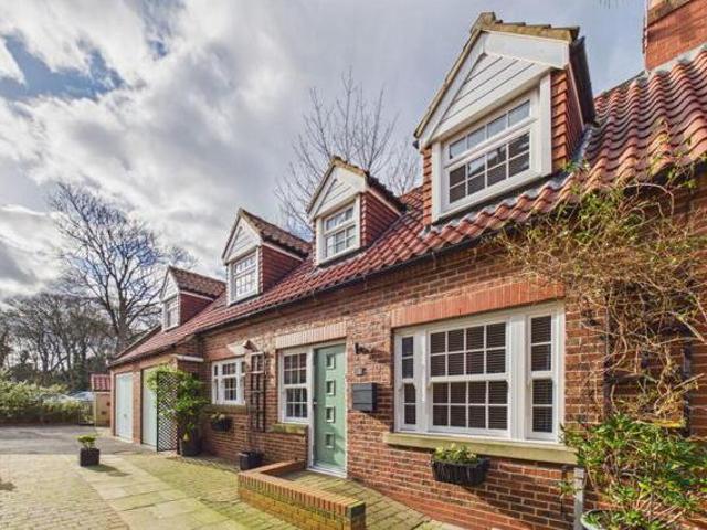 Byland Road, Whitby, 3 Bedroom Cottage