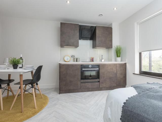Byrom Street, Manchester M3 1 bed apartment to rent £1,213 pcm £280 pw