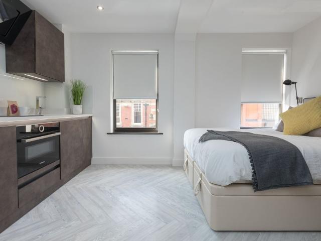 Byrom Street, Manchester M3, 1 bed flat to rent, £1,239 pcm | PrimeLocation