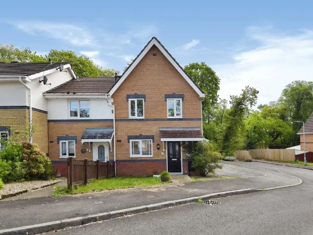 Byron Way, Swansea SA2, 3 bed semi detached house to rent, £1,250 pcm | PrimeLocation