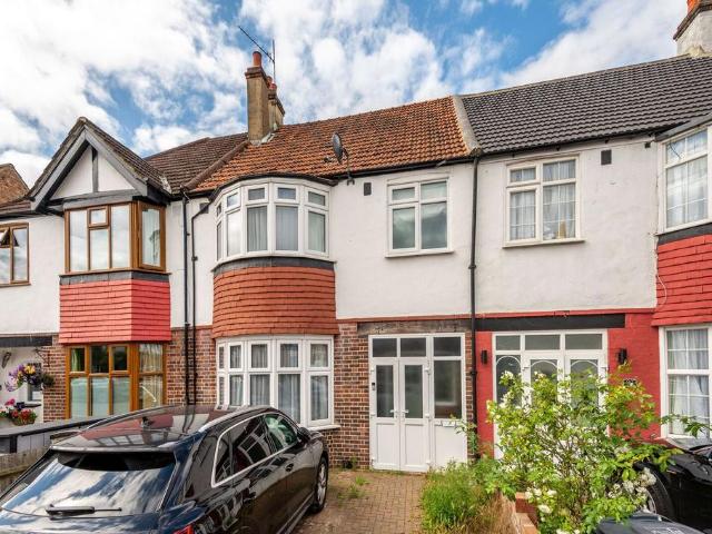 Byron Avenue, New Malden, KT3 3 bed terraced house to rent £2,701 pcm £623 pw