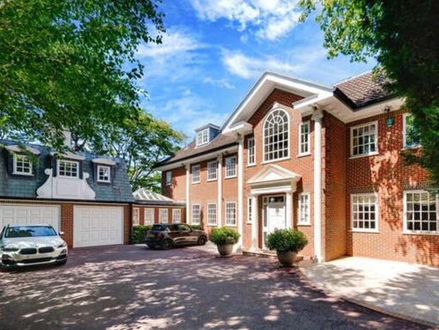Byron Drive, London, 8 Bedroom Detached