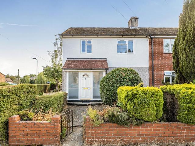 Byron Road, Hampshire SO19 3 bed end of terrace house to rent £1,550 pcm £358 pw