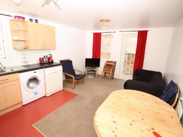 Byron Street, Newcastle upon Tyne, NE2 4 bed apartment to rent £1,907 pcm £440 pw