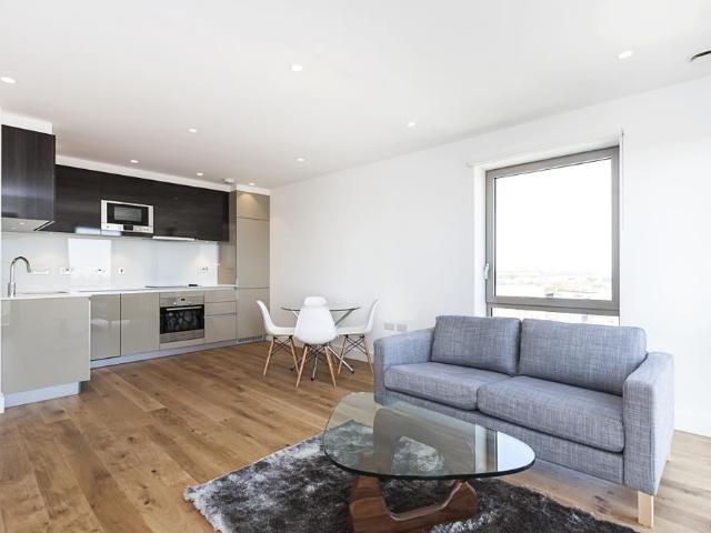 Bywell Place, E16 1 bed apartment to rent £1,950 pcm £450 pw
