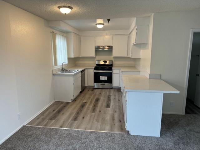 C3 1 Bedroom Apartment for Rent at 14032 Cordary Ave, Hawthorne, CA 90250 East Hawthorne