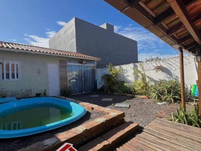 C1029 Residência composta de 03 dormitórios em ótima localização