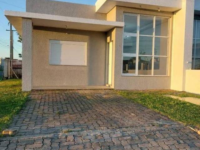C1034 Excelente residência localizada na região Central de Imbé