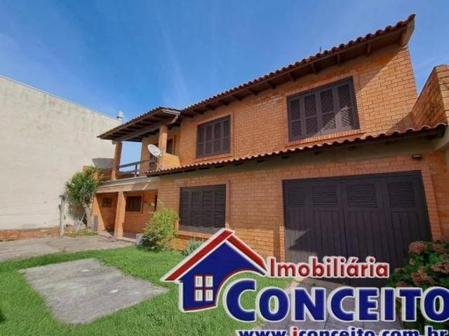 C1035 Belíssimo imóvel com piscina e anexo em ótima localização