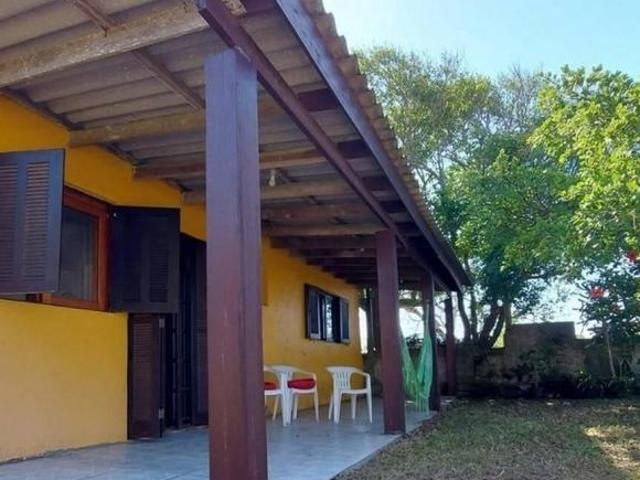C118 Ótima residência com 02 dormitórios no Balneário Santa Terezinha