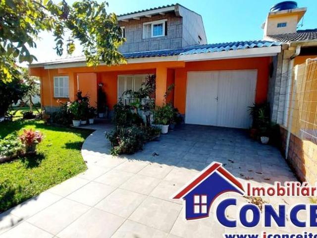C113 Linda residência com 3 dormitórios localizada em Santa Terezinha